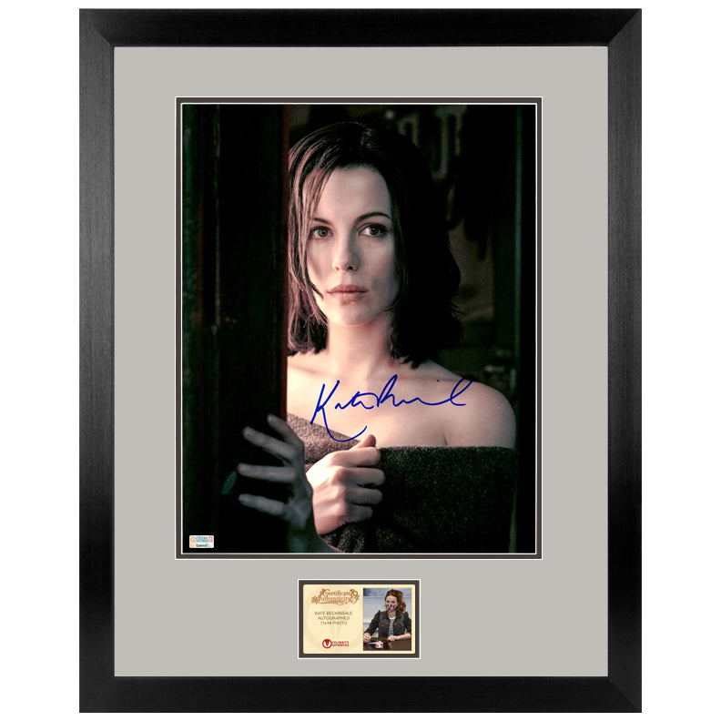 Kate Beckinsale Autographed Underworld Selene Emerging 11×14 Photo ...