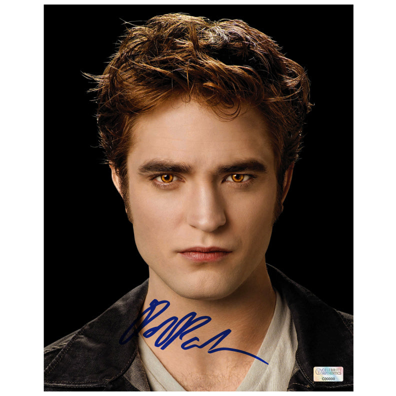 Robert Pattinson Autographed 2008 Twilight Edward Cullen Close Up 8x10 ...